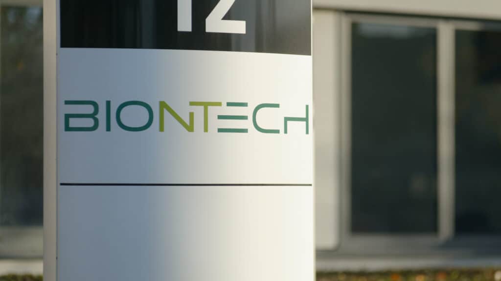 Biontech plant Übernahme von KI-Firma InstaDeep - Onlineportal von IT ...