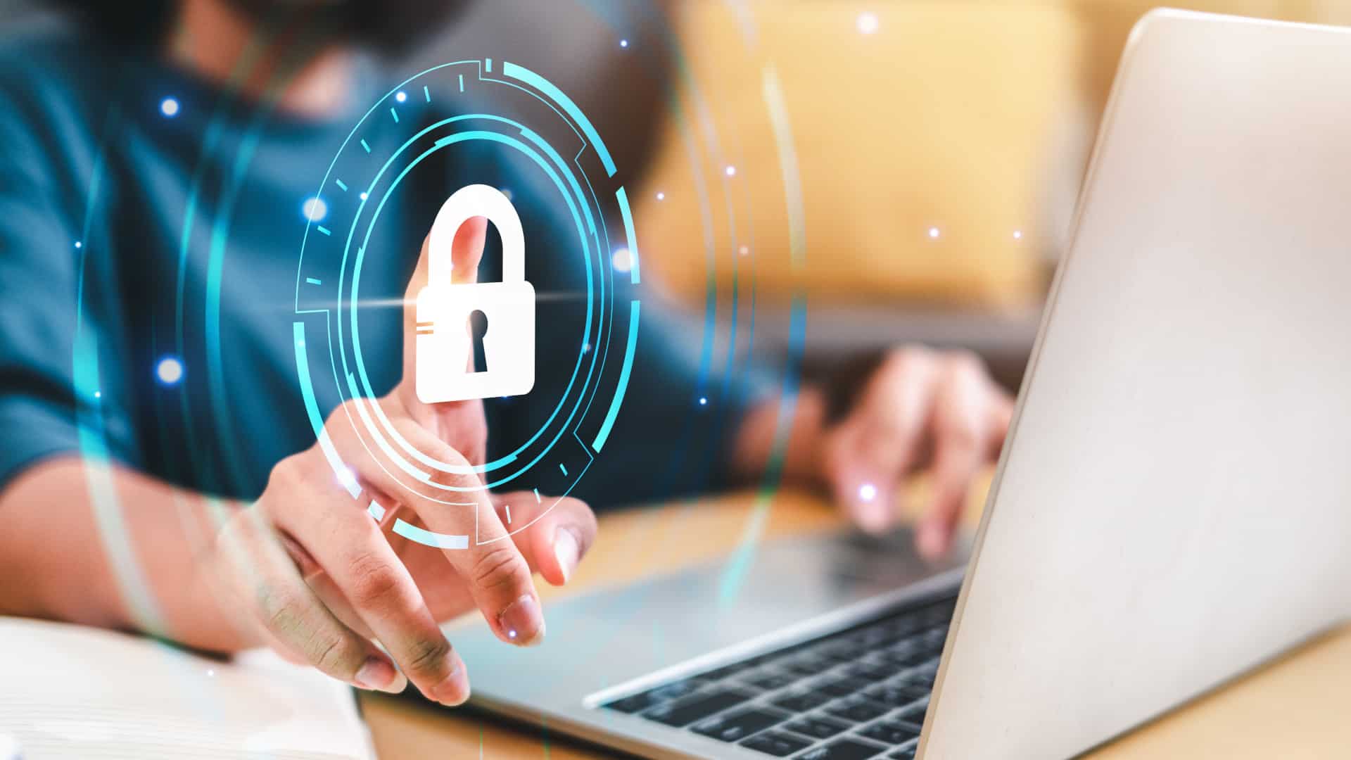 So werden Mitarbeiter-PCs in freier Wildbahn sicherer - Onlineportal von IT Management