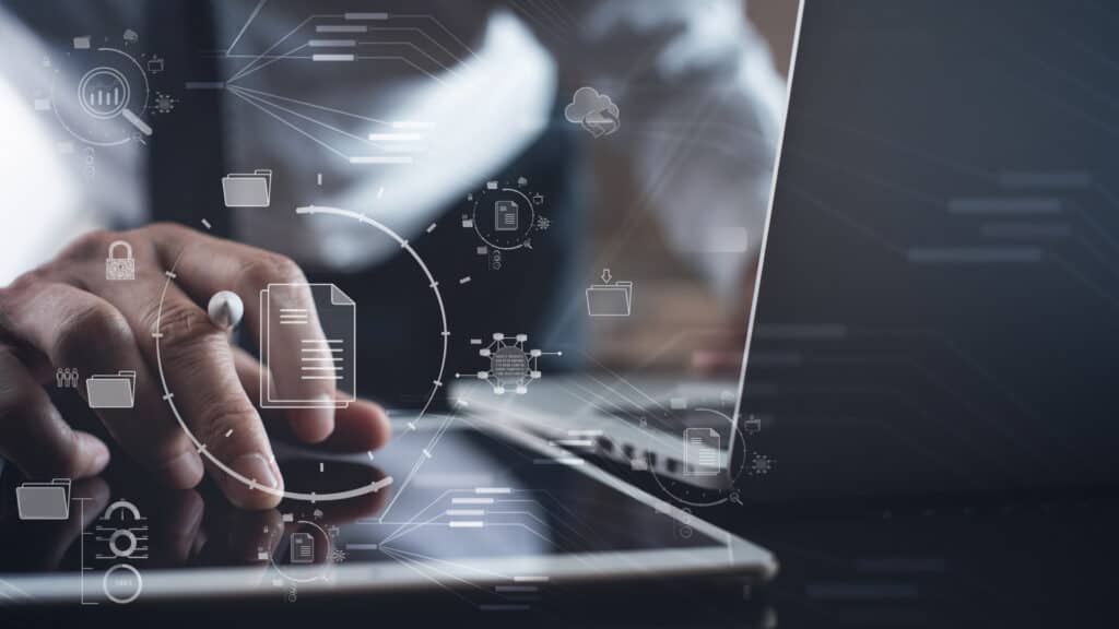 Automatisierte Datenintegration zur optimierten Datenerfassung - Onlineportal von IT Management