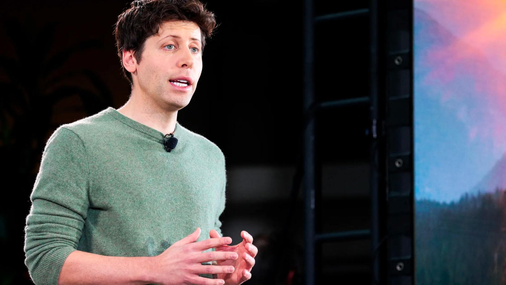 World ID: Sam Altman will mit Augen-Scans KI-Fakes stoppen