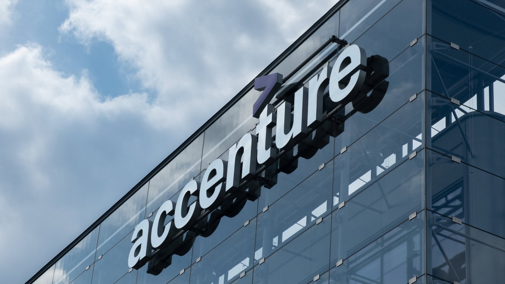 Wer keine KI nutzt, wird bei Accenture nicht befördert